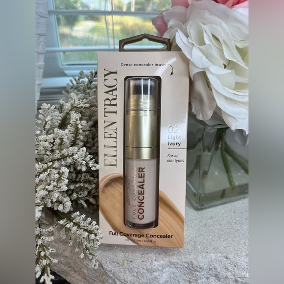 Ellen Tracy | Makeup | Nib Ellen Tracy Full Coverage Concealer Light ...